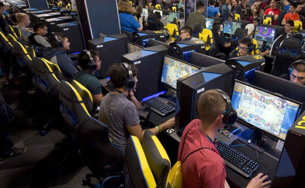 10 Easy Ways to Get Into eSports & Competitive Gaming - The .ISO zone