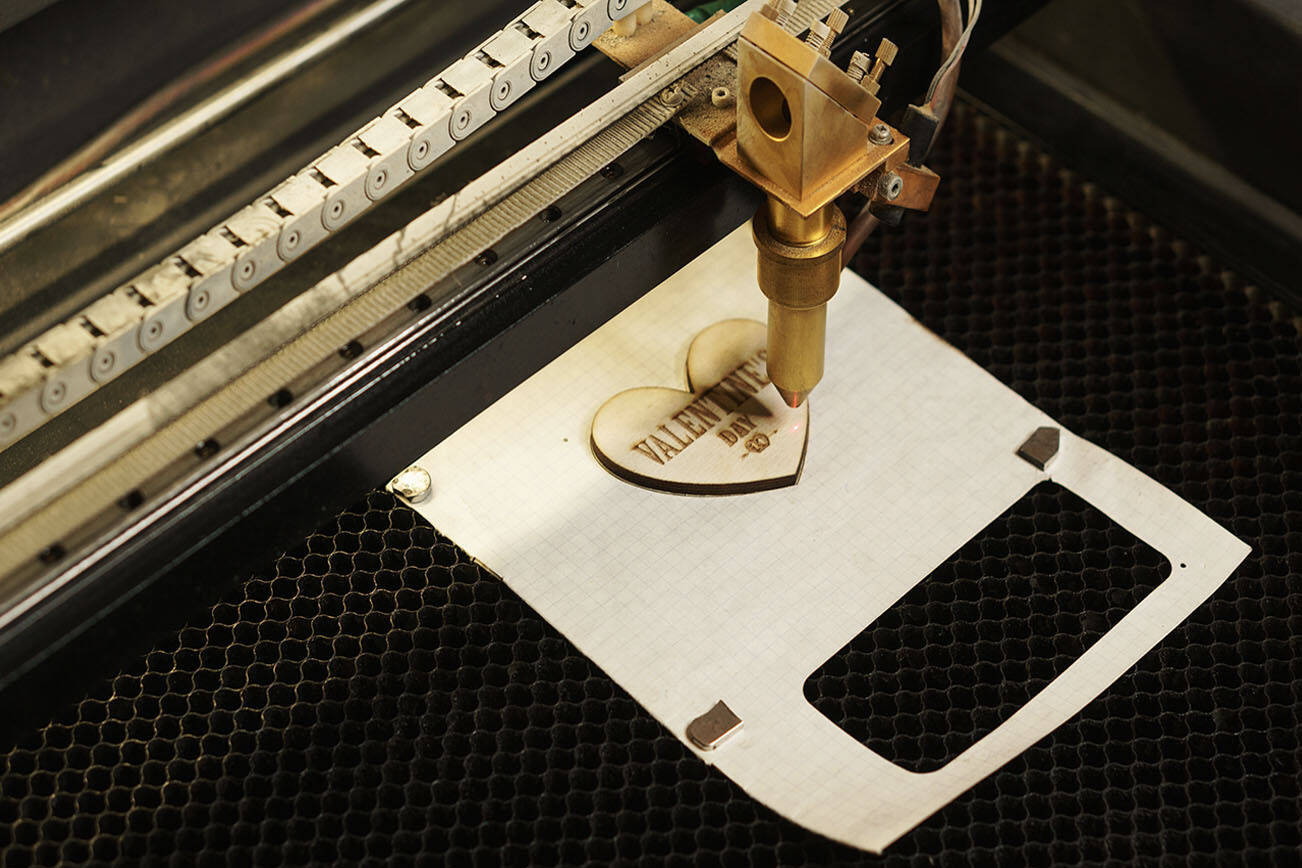 How Does a Laser Wood Cutting Machine Work - 2024 Guide - The .ISO zone