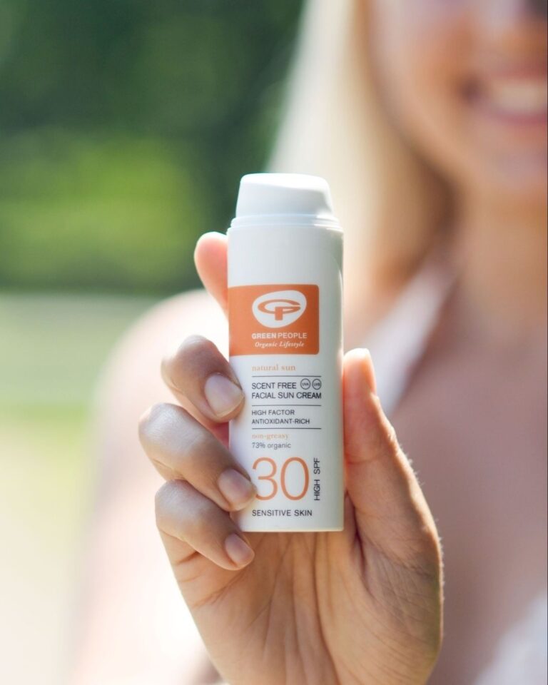 Reasons Why Your Sunscreen Should Go With You Everywhere You Are Headed ...