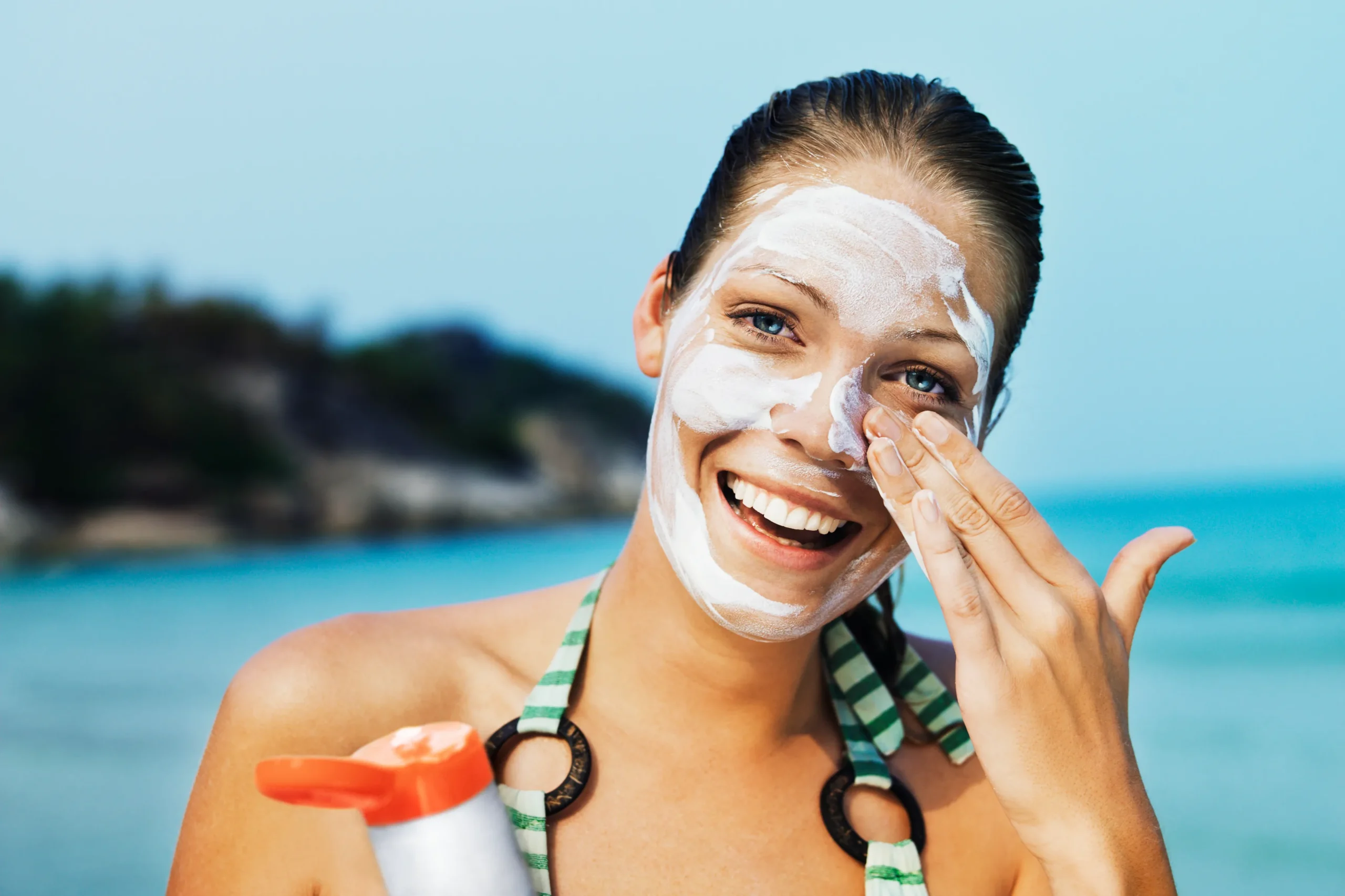 Reasons Why Your Sunscreen Should Go With You Everywhere You Are Headed ...