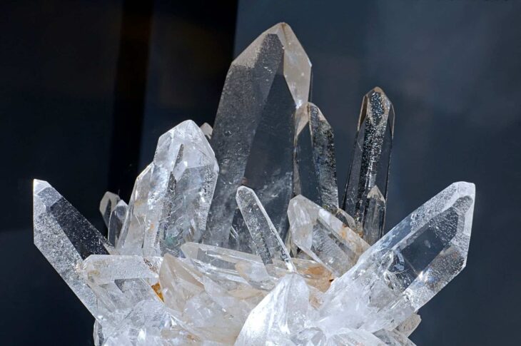 Cleaning and Polishing Tips for Sapphire, Quartz, and Glass: Step to ...