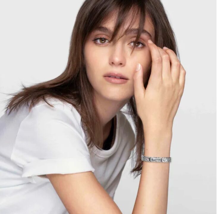 Best Friend Charms: Celebrate Friendship With Thoughtful Tokens - The ...